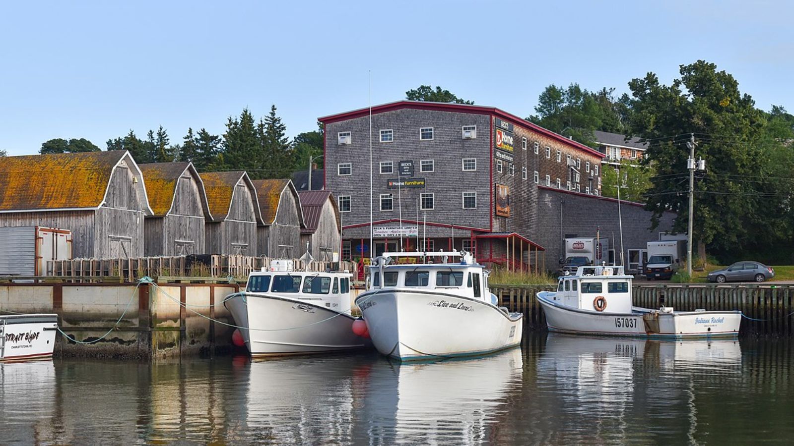 12 Destinations in Canada Every Canadian Needs to Visit - Africa Wanderlust