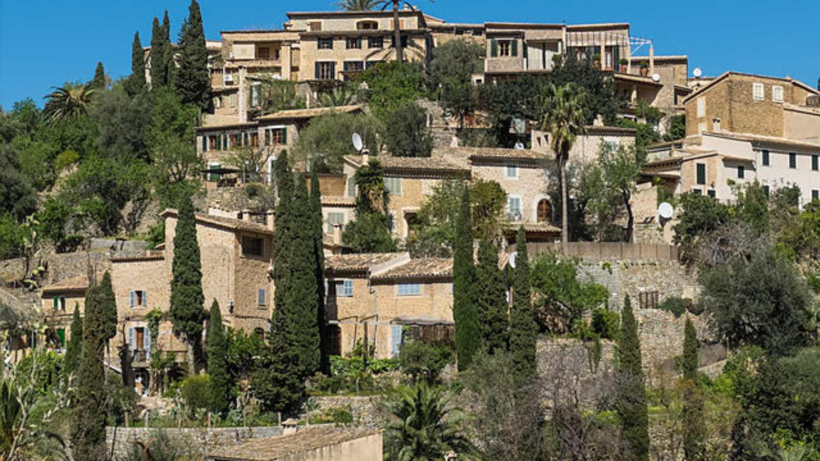 15 Charming Spanish Towns That Will Make You Forget About the Big ...
