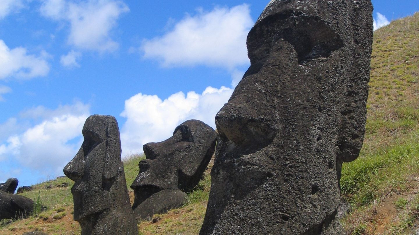 14 Awe-Inspiring Statues, Monuments Around The World - Africa Wanderlust