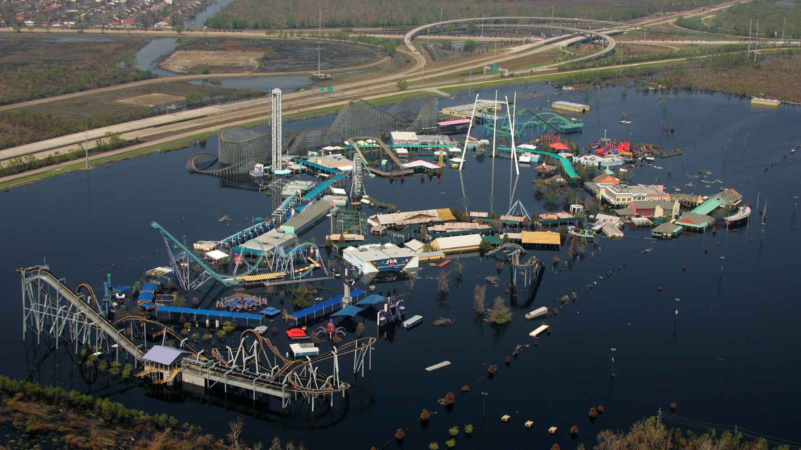 17 Once-Popular American Attractions Now on the Brink of Disappearing ...